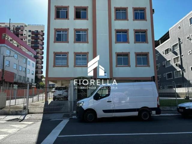Kitnet com 1 Quarto e 1 banheiro à Venda, 28 m² por R$ 210.000