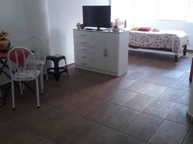 Kitnet com 1 Quarto e 1 banheiro à Venda, 37 m² por R$ 110.000
