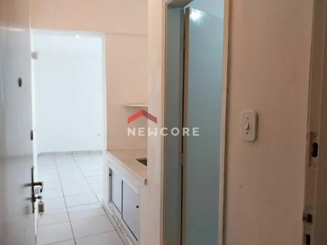 Kitnet com 1 Quarto e 1 banheiro à Venda, 30 m² por R$ 106.500
