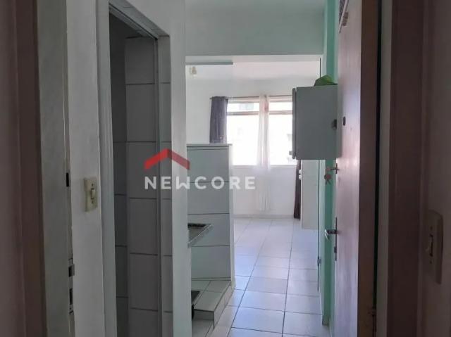 Kitnet com 1 Quarto e 1 banheiro à Venda, 30 m² por R$ 136.000