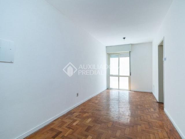 Kitnet com 1 quarto e 35m² para alugar em Centro Histórico, Porto Alegre