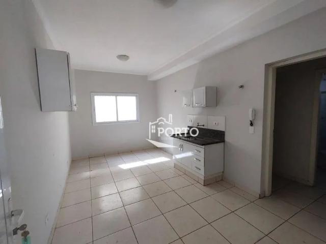 Kitnet com 1 Quarto para alugar, 30m² Centro