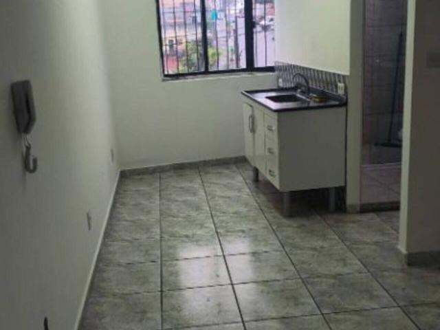 Kitnet com 1 quarto, 30 m²
