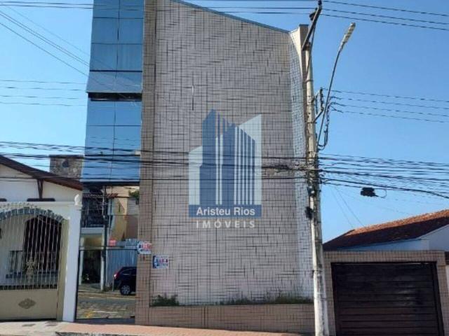 Kitnet com 1 quarto, 40 m²