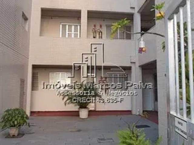Kitnet com 2 Quartos e 1 banheiro à Venda, 42 m² por R$ 180.000