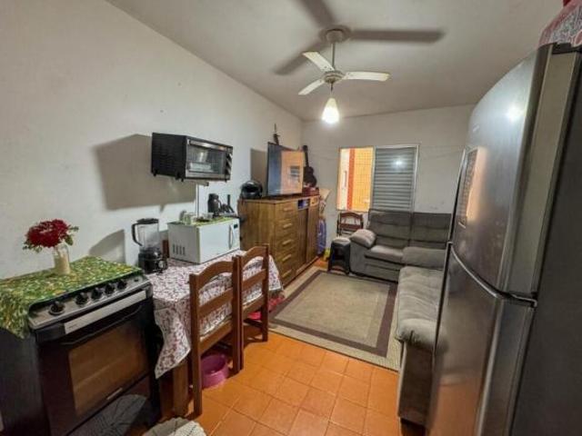 Kitnet com 36,31 m² de área útil. Bairro: Boqueirão