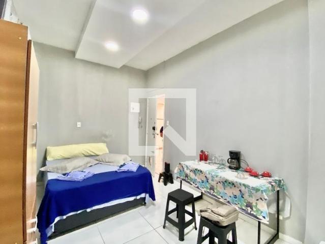 Kitnet, Copacabana, 1 Quarto, 20 m2 Rio de Janeiro