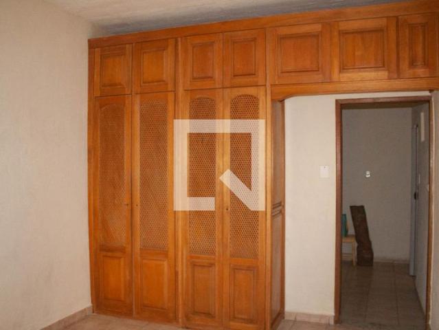 Kitnet, Cabuísn, 1 Quarto, 20 m2 Nilópolis