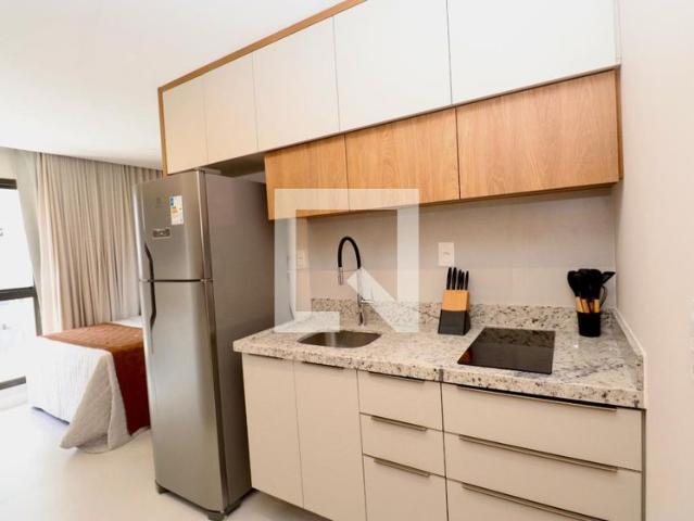 Kitnet, Caminho das Árvores, 1 Quarto, 20 m2 Salvador