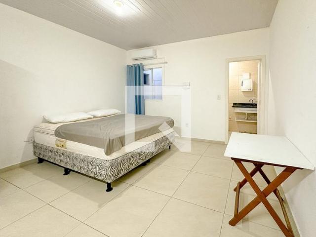 Kitnet, Canasvieiras, 1 Quarto, 25 m2 Florianópolis
