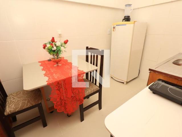 Kitnet, Candeal, 1 Quarto, 50 m2 Salvador