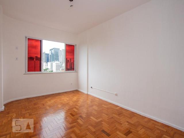 Kitnet, Centro, 1 Quarto, 24 m2 Rio de Janeiro