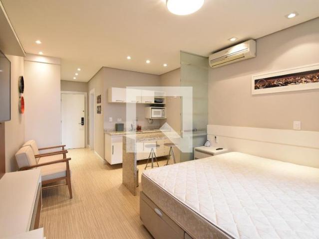 Kitnet, Centro, 1 Quarto, 27 m2 Curitiba