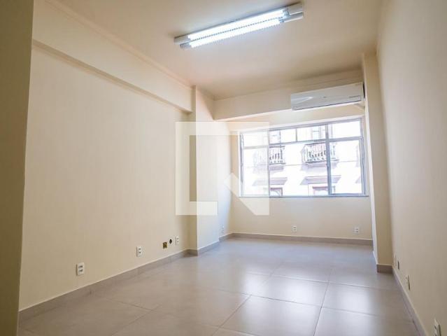 Kitnet, Centro, 1 Quarto, 27 m2 Rio de Janeiro