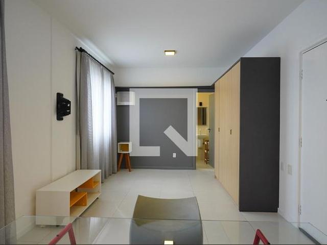 Kitnet, Centro, 1 Quarto, 28 m2 Florianópolis