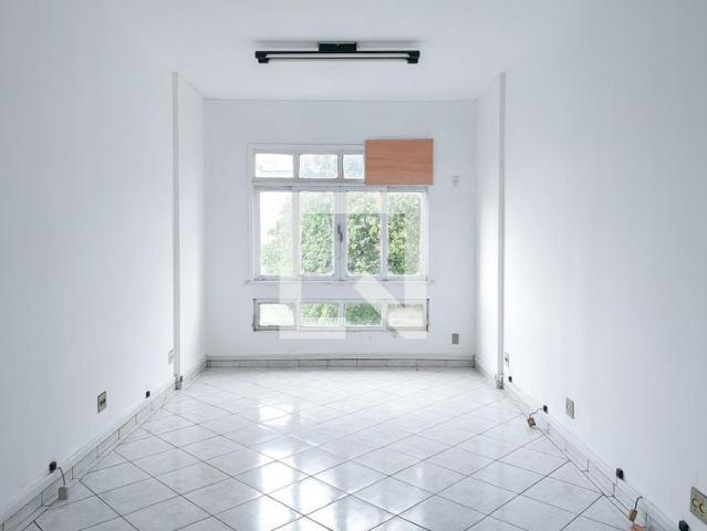 Kitnet, Centro, 1 Quarto, 28 m2 Rio de Janeiro