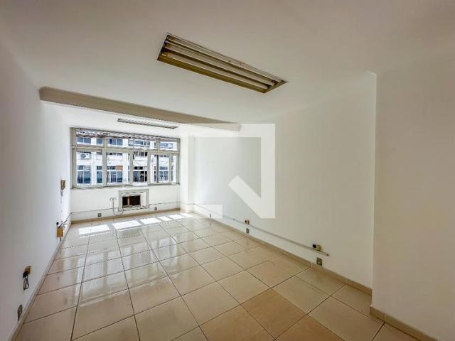 Kitnet, Centro, 1 Quarto, 29 m2 Rio de Janeiro
