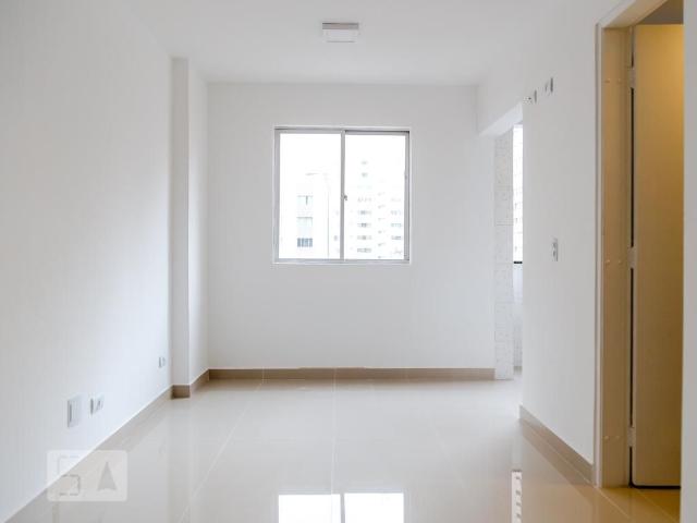Kitnet, Centro, 1 Quarto, 20 m2 Curitiba