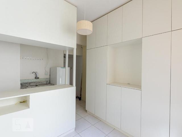 Kitnet, Centro, 1 Quarto, 21 m2 Niterói