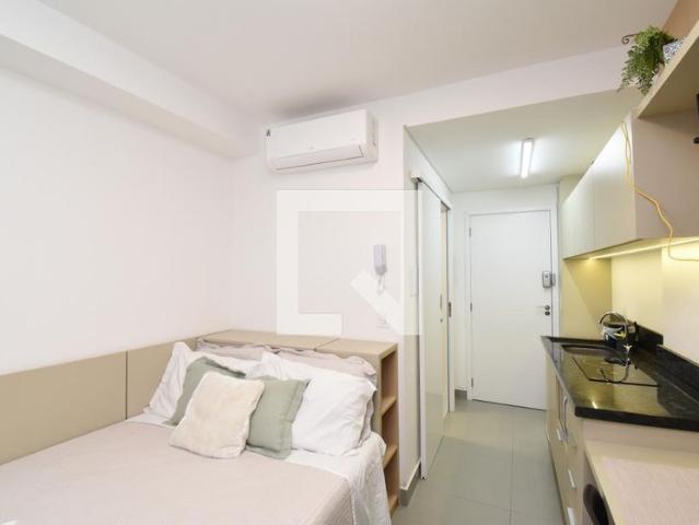 Kitnet, Centro, 1 Quarto, 21 m2 Curitiba
