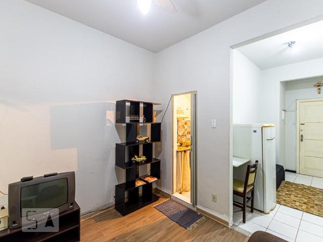 Kitnet, Centro, 1 Quarto, 36 m2 Niterói