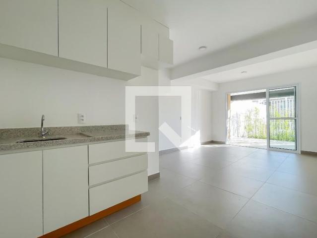 Kitnet, Centro, 1 Quarto, 37 m2 Osasco
