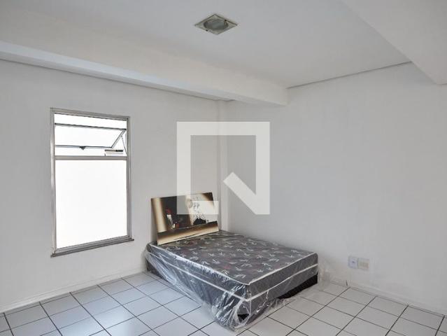 Kitnet, Centro, 1 Quarto, 30 m2 Belo Horizonte