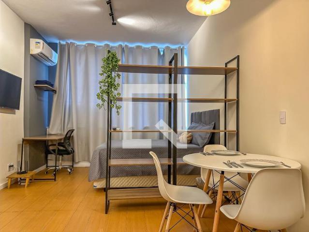 Kitnet, Centro, 1 Quarto, 30 m2 Rio de Janeiro