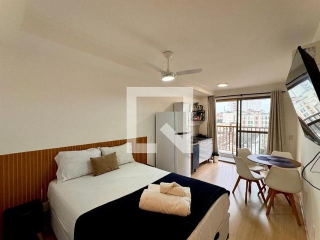 Kitnet, Centro, 1 Quarto, 32 m2 Rio de Janeiro
