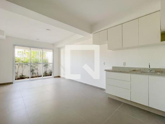 Kitnet, Centro, 1 Quarto, 33 m2 Osasco