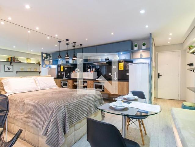 Kitnet, Centro, 1 Quarto, 33 m2 Curitiba