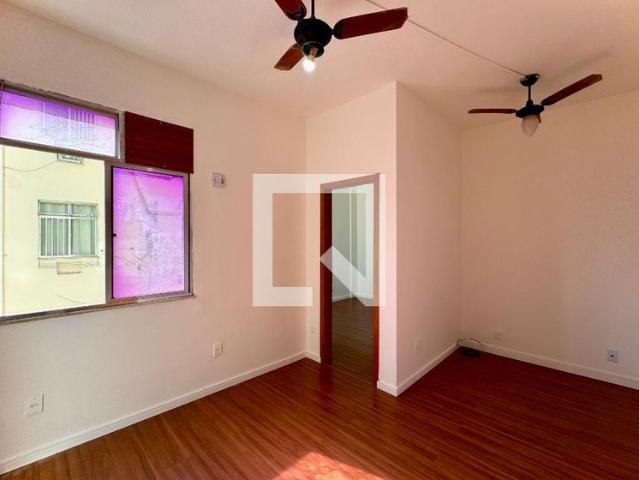 Kitnet, Centro, 1 Quarto, 33 m2 Rio de Janeiro