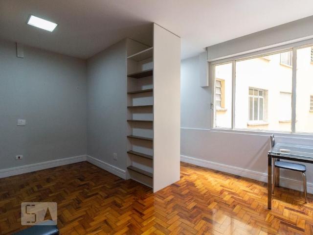 Kitnet, Centro, 1 Quarto, 40 m2 São Paulo
