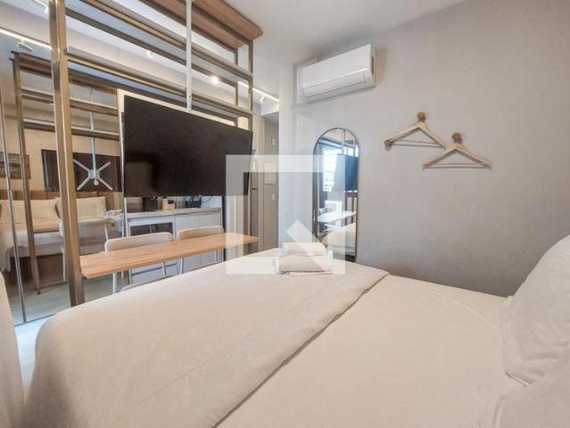 Kitnet, Chácara Santo Antonio, 1 Quarto, 27 m2 São Paulo