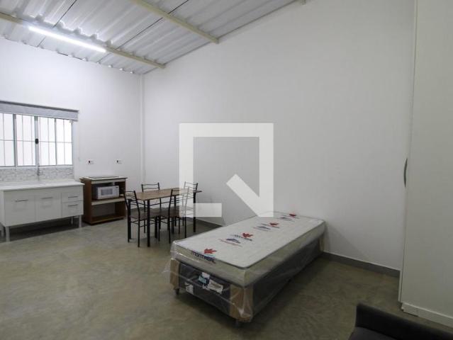 Kitnet, Cidade São Francisco, 1 Quarto, 33 m2 São Paulo