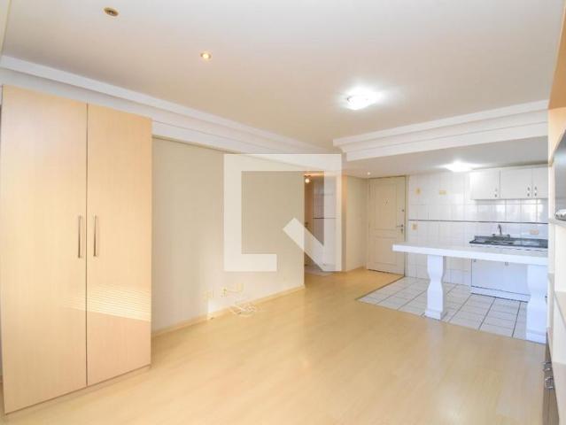 Kitnet, Cristo Rei, 1 Quarto, 33 m2 Curitiba