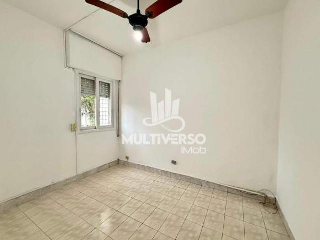 Kitnet à venda, 1 quarto no bairro Aparecida em Santos