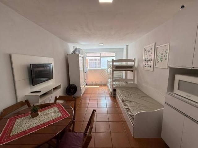Kitnet à venda, 30 m² por R$ 190.000 Aviação Praia Grande/SP