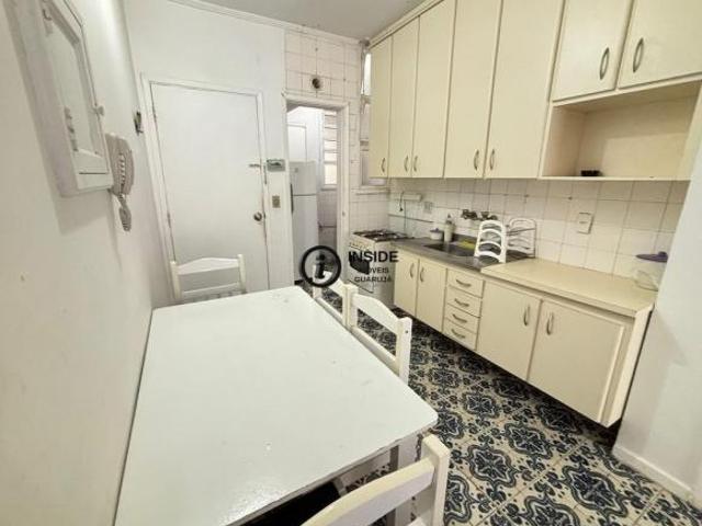 Kitnet à venda com 1 quarto na Pitangueiras