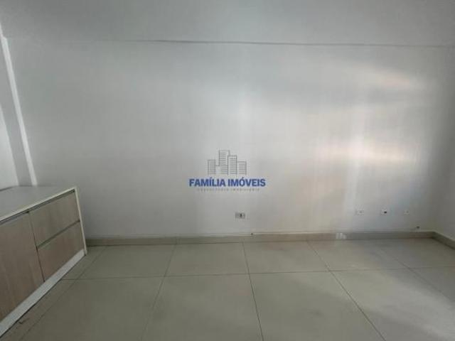 Kitnet à venda com 29m² 1 quadra da praia Ponta da Praia Santos/SP