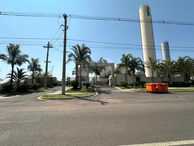 Apartamento à venda com 2 quartos no condomínio Monte Athos, São Carlos