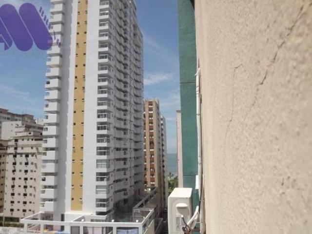 Kitnet à venda em Santos SP, bairro Aparecida: 1 quarto, 1 sala, 1 banheiro, garagem, 29m². Imperdív