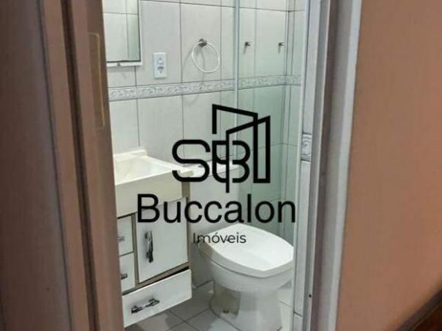 Kitnet à venda no Centro de São Vicente 30m²