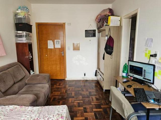 Kitnet à venda no Centro Histórico de Porto Alegre