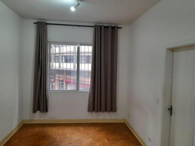 Kitnet a venda no centro João Adolfo