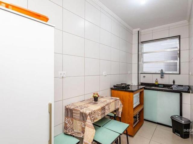 Kitnet à venda no Forte, em Praia Grande SP