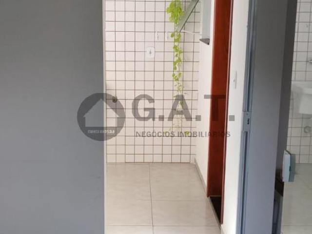 Kitnet à venda no Jardim Santa Rosalia, Sorocaba SP: 1 quarto, 1 sala, 1 banheiro, 1 vaga de garagem