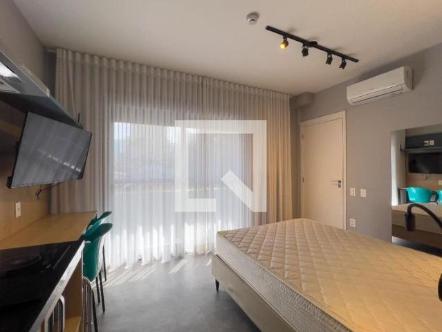 Kitnet, Aclimação, 1 Quarto, 28 m2 São Paulo