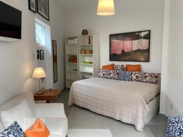 Kitnet, Alto de Pinheiros, 1 Quarto, 30 m2 São Paulo