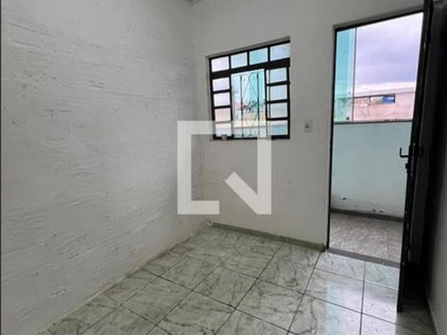 Kitnet, Aparecida, 1 Quarto, 11 m2 Belo Horizonte